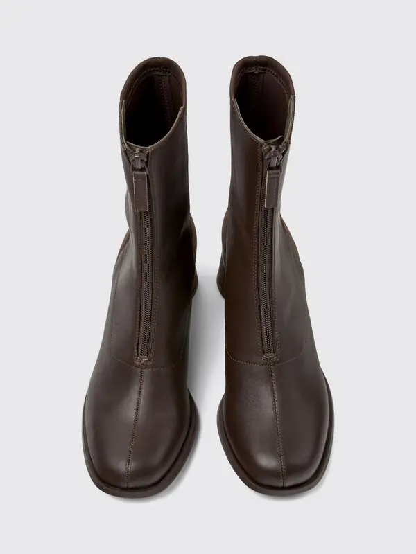 Camper Kiara Smooth Leather Ankle Boots With A Mid Heel And Side Zip