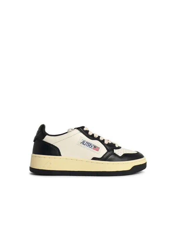 AUTRY Leather Medalist Sneakers - Black