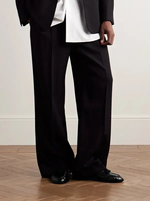 THE ROW Tasselled Leather Loafers