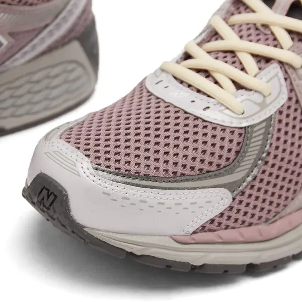 NEW BALANCE 860v2 Sneaker