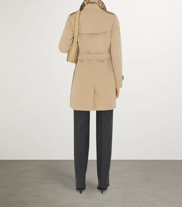 Burberry Gabardine Chelsea Short Trench Coat