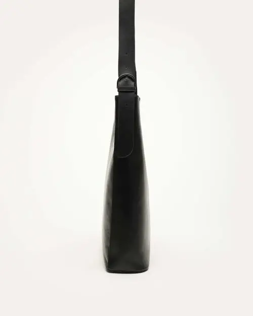 WANT Les Essentiels Arch Xl Shoulder Bag