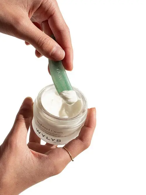 WYLYS Jade Spatula Facial Tool - None
