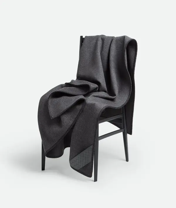 Bottega Veneta Intrecciato Patch Blanket - Grey/black