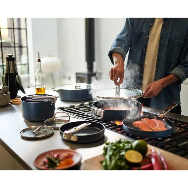 JOSEPH JOSEPH Space Saving 3-piece Essential Cookware Set With Folding Handles