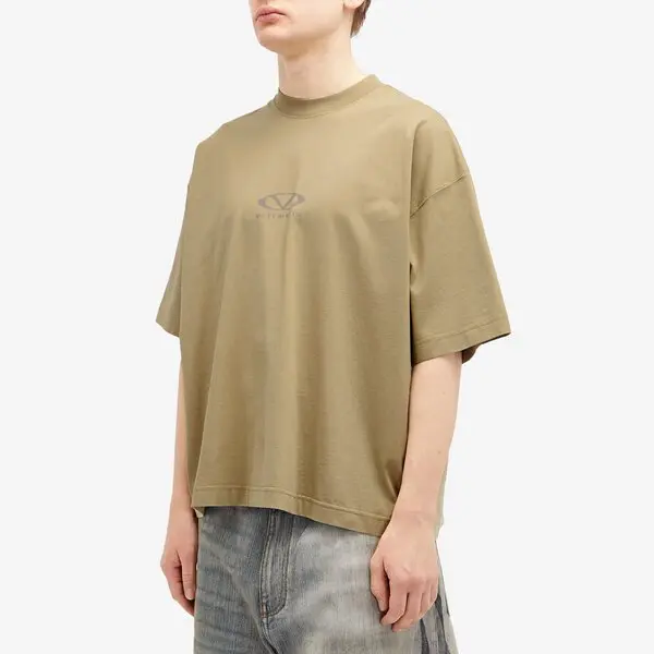 Vetements Oval Logo Cropped Boxy T-Shirt In Taupe - 45% Off