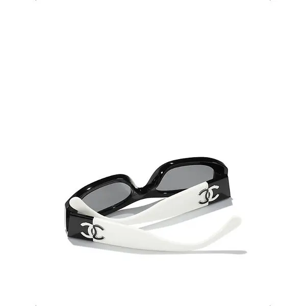 Chanel Ch5525 Rectangle Sunglasses - Black