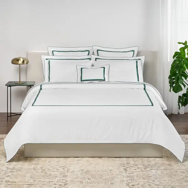 AMALIA HOME COLLECTION Lagos Gradient Egyptian Cotton Sateen Flat Sheet, King - White/esmerald