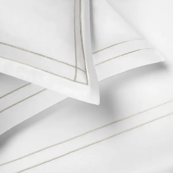 AMALIA HOME COLLECTION Dalila Sateen Pillowcase, King, Set Of 2 - White/silver