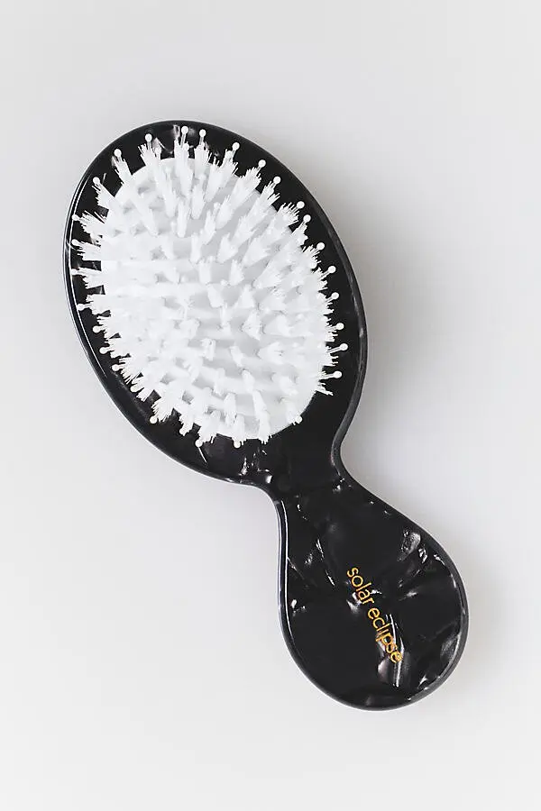 SOLAR ECLIPSE Handpated Compact 2-1 Perfect Daily Brush - French Bow