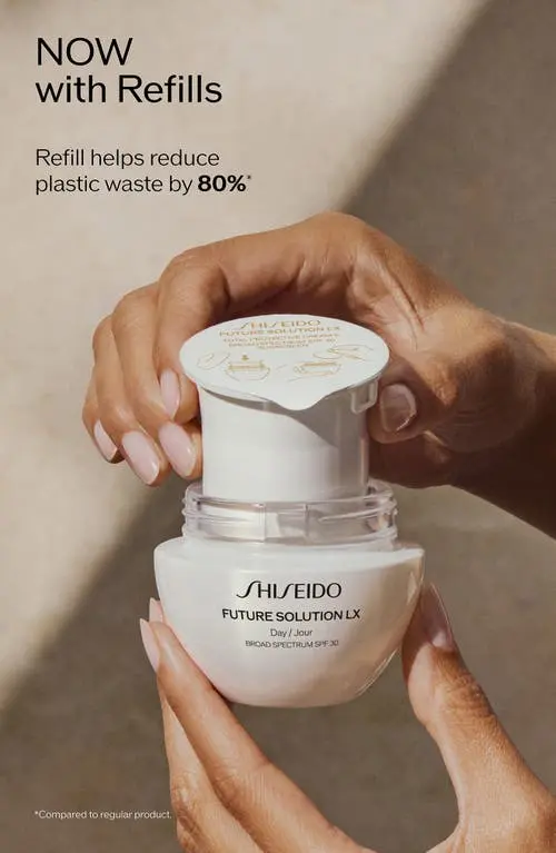 SHISEIDO Future Solution Lx Total Protective Cream Spf 30 - Regular