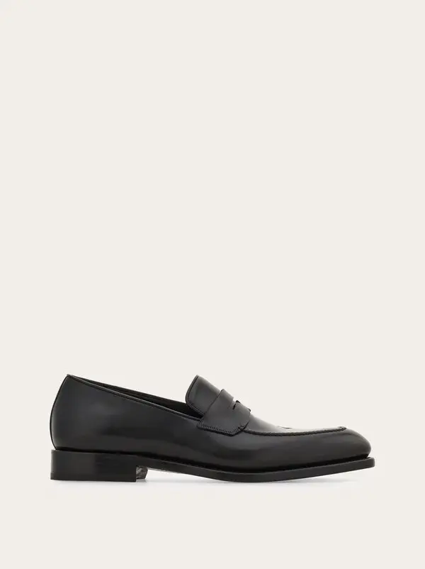 FERRAGAMO Tramezza Penny Loafer - Black
