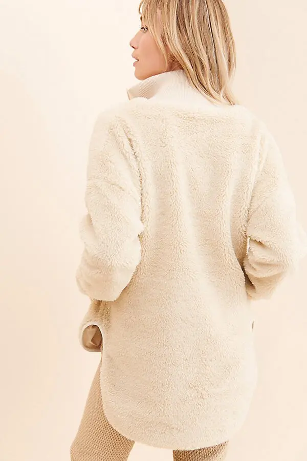 Varley Marney Overd Fuzzy Jacket