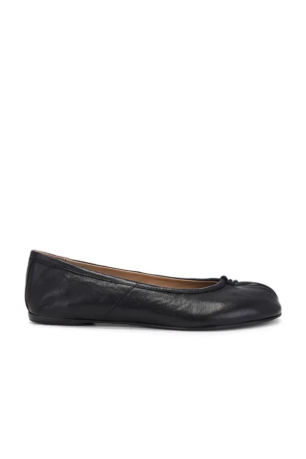 MAISON MARGIELA Tabi Ballerina Flat - Black