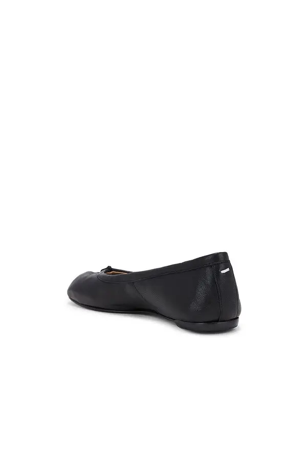 MAISON MARGIELA Tabi Ballerina Flat - Black
