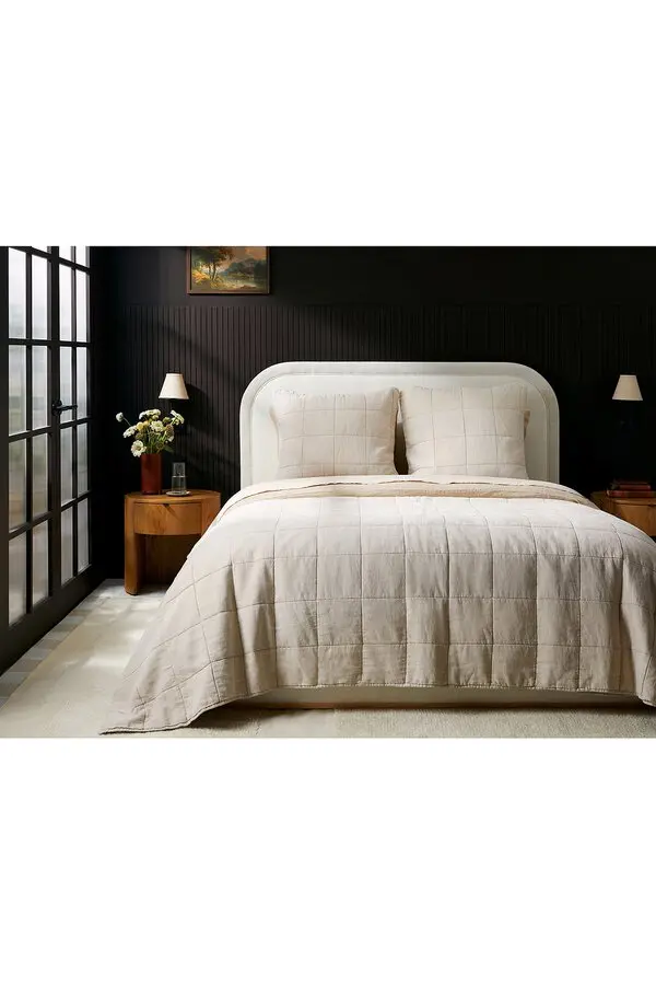 PARACHUTE Linen Box Quilt In White - Bone
