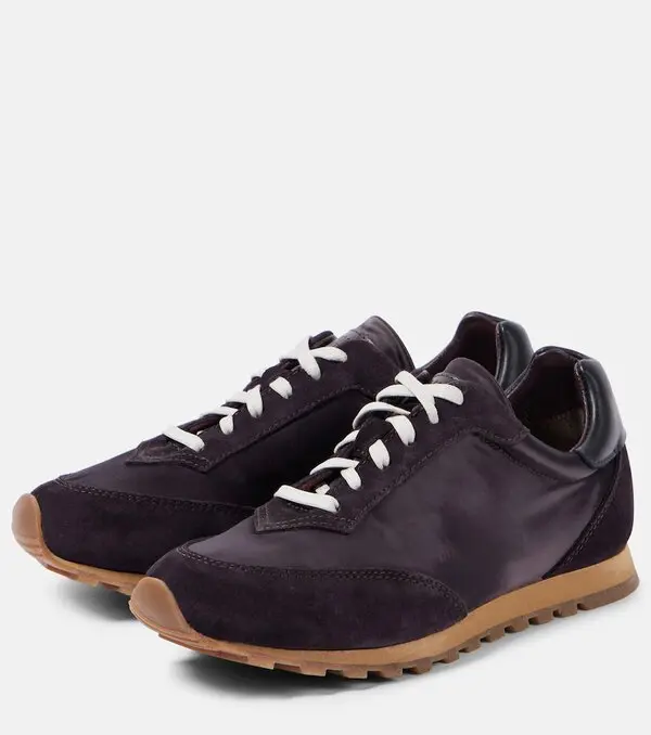 Le Monde Beryl Slim Runner Satin Sneakers