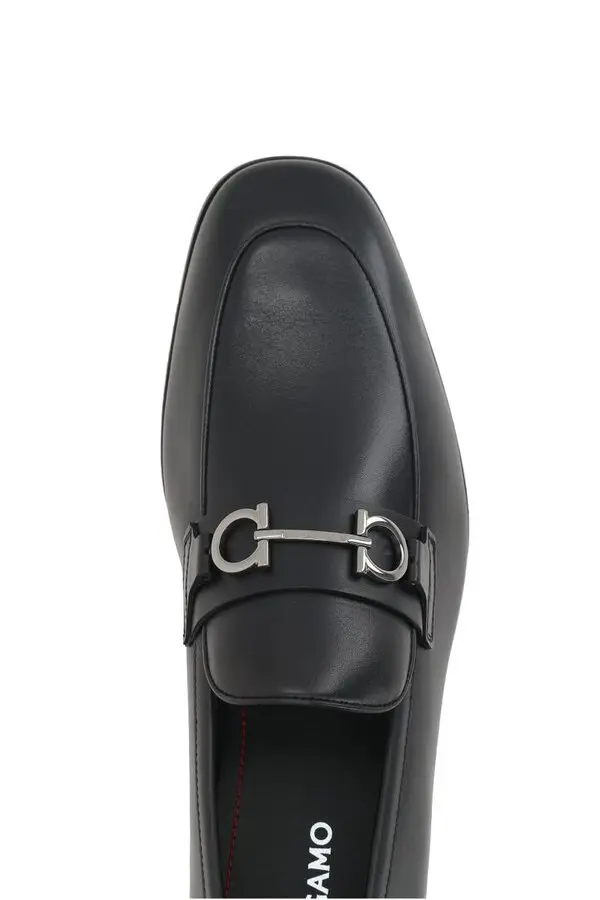 FERRAGAMO Gancini Loafers - Black