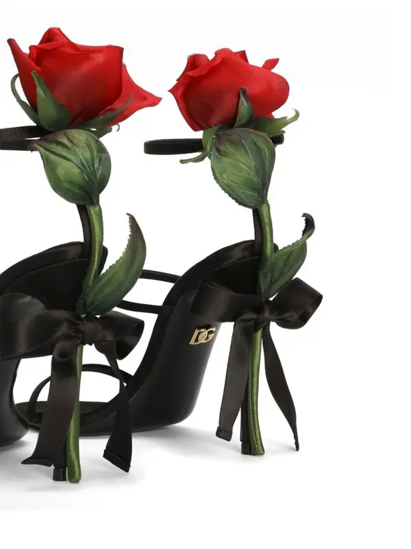 Dolce & Gabbana Rose-appliqué Sandals - Black
