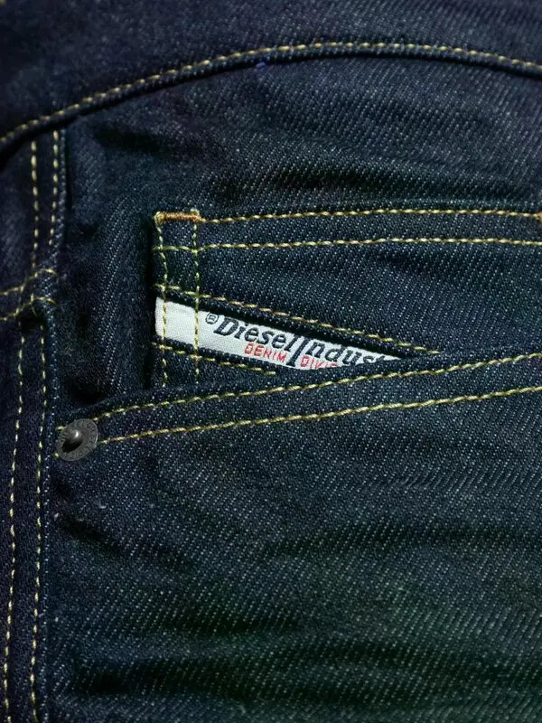 DIESEL 2001 D-macro 0grdv Straight Jeans