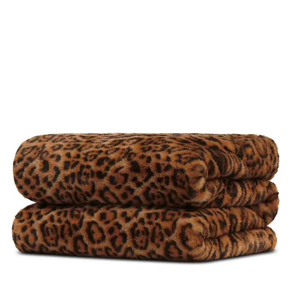 Apparis Brady Jumbo Throw - Leopard