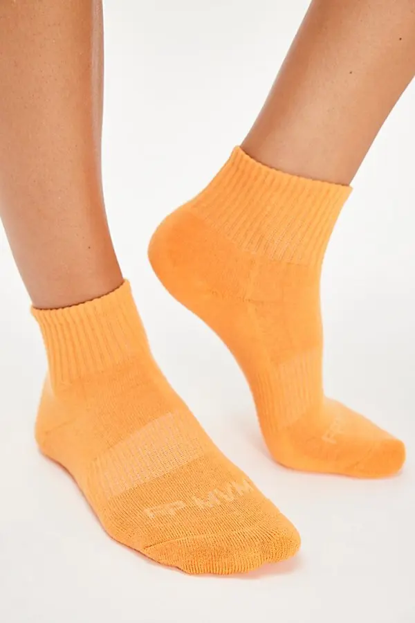 Free People Old Faithful Solid Ankle Socks - Neon Clementine