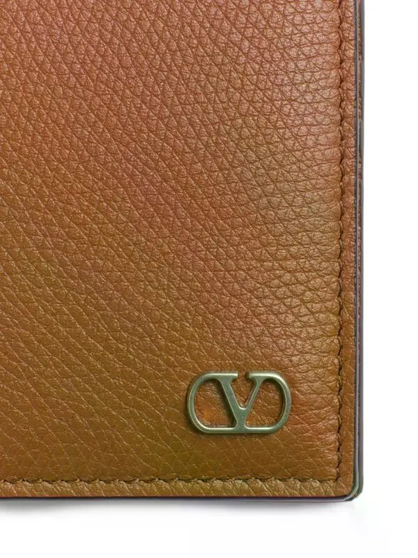 Valentino Garavani Vlogo Signature Wallet - Brown
