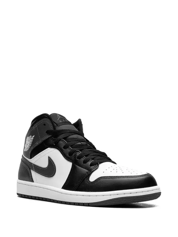 JORDAN 1 Mid Sneakers - Black