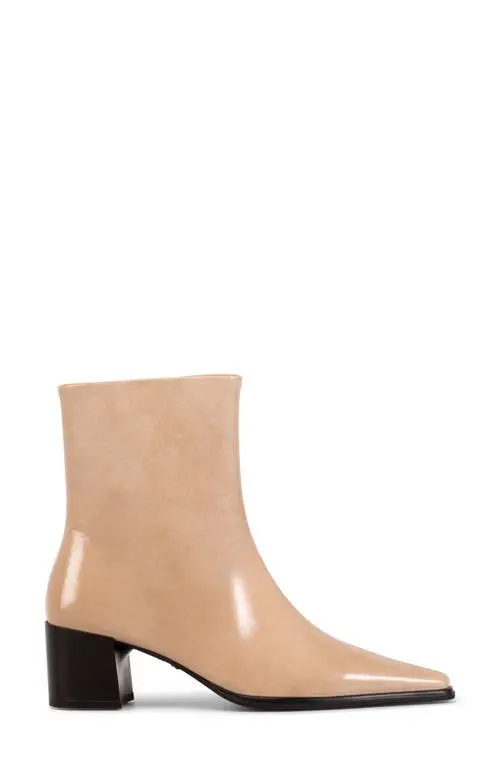 VAGABOND SHOEMAKERS Giselle Pointed Toe Bootie