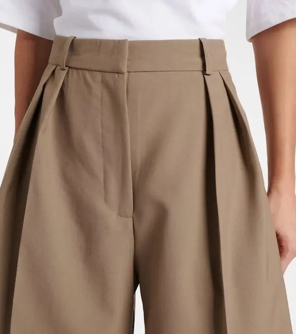 RÓHE Virgin Wool Tailored Shorts