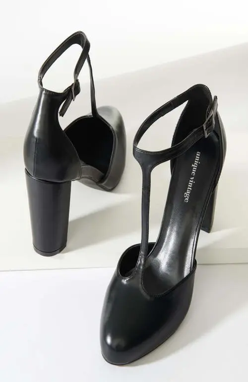 Unique Vintage Leatherette Astaire Pumps