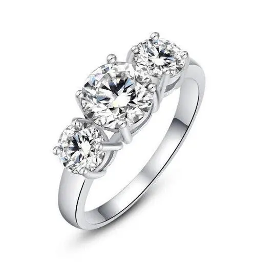 DLORIA Hollywood Sensation Blair Three Stone Cubic Zirconia Ring - Silver