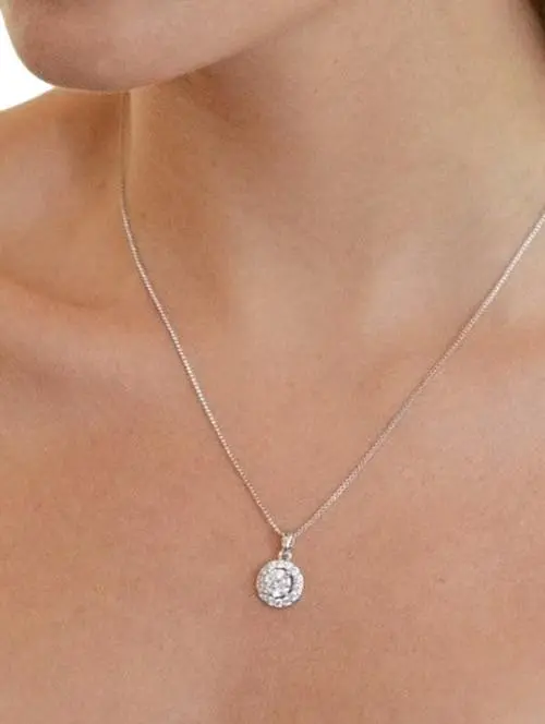 DLORIA Hollywood Sensation Round Halo Pendant Necklace