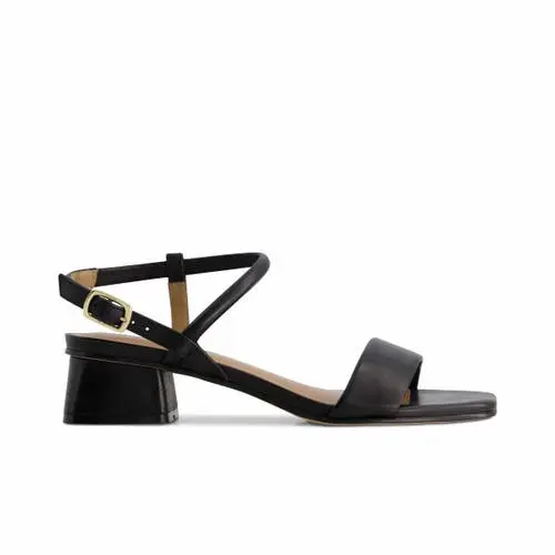 Bernardo Josei Low Heel Sandal - Black