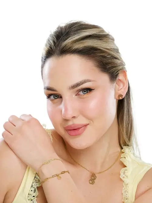 DLORIA Hollywood Sensation Charmedpaw Paw Print Stud Earrings - Gold