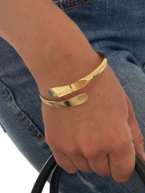 DLORIA Hollywood Sensation Engraved Cuff Bracelet - Gold