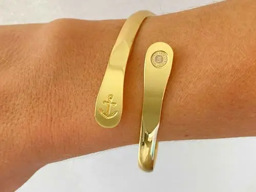 DLORIA Hollywood Sensation Anchor Cuff Bracelet