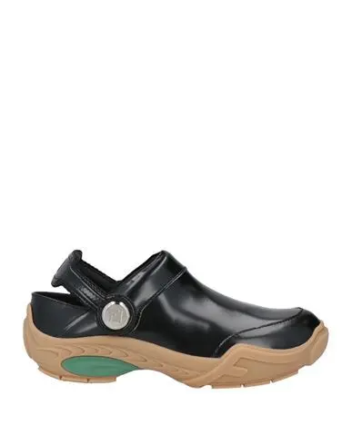 Fendi Leather Clogs