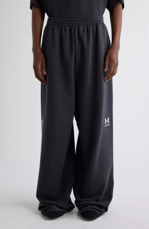 Balenciaga X Under Armour Baggy Sweatpants In Washed Black/White