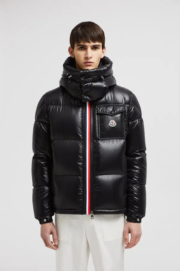 Moncler Montbeliard Short Down Jacket - Black | Editorialist