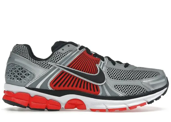 Nike Zoom Vomero Sneakers - Bright Crimson/metallic Silver/black