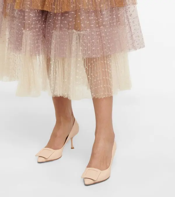 ROGER VIVIER Viv' In The City 65 Leather Pumps - Beige