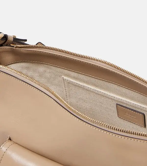 Chloé Leather Shoulder Bag - Brown