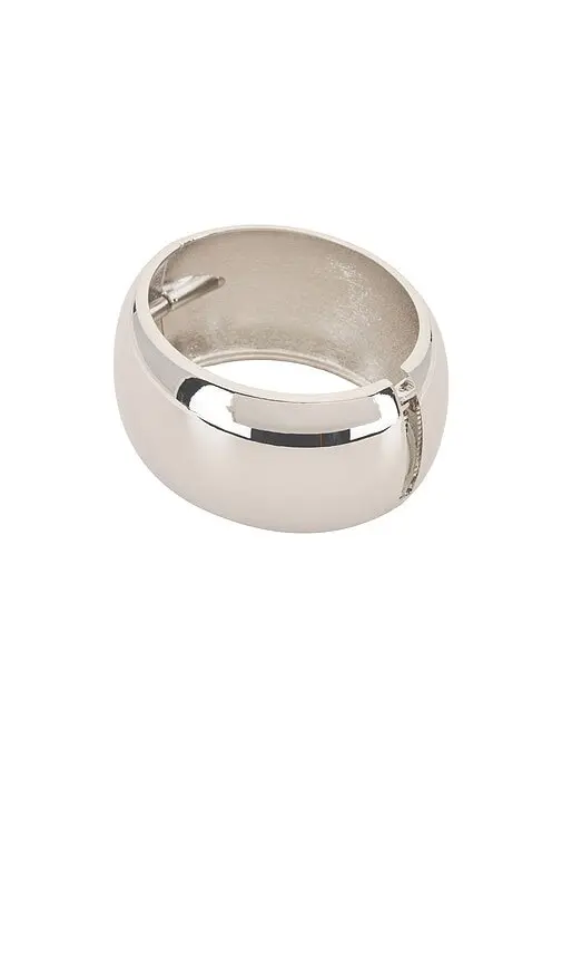 8 Other Reasons Cleo Cuff