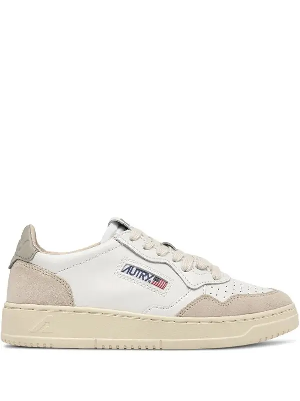 AUTRY Medalist Low Leather And Suede Sneakers - Wht/pelic