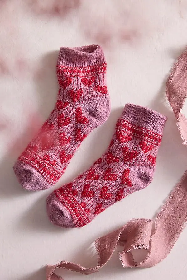 TERRAIN Hearts Wool Quarter Crew Socks