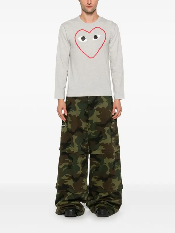 Play Comme Des Garcon Outline Heart-print T-shirt - Grey
