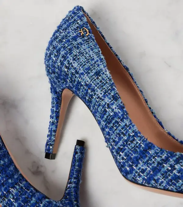 GIANVITO ROSSI 85 Bouclé Pumps