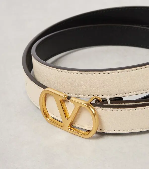 Valentino Garavani Vlogo Signature Leather Belt