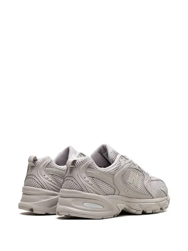 NEW BALANCE 530 Sneakers - Neutrals